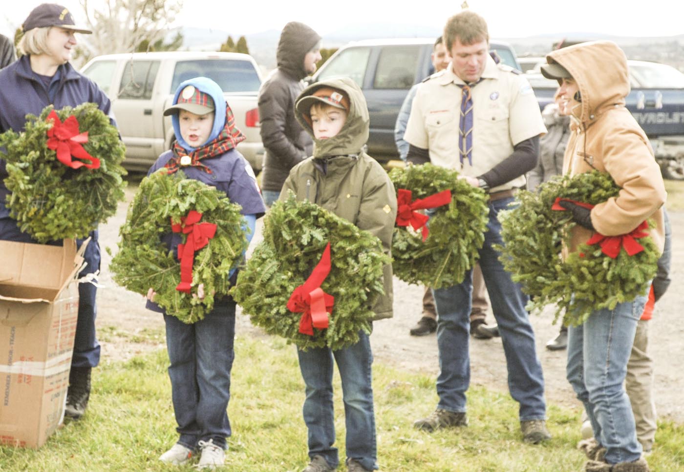 Madras Cub Scouts collecting donations to put wreaths on veterans ...