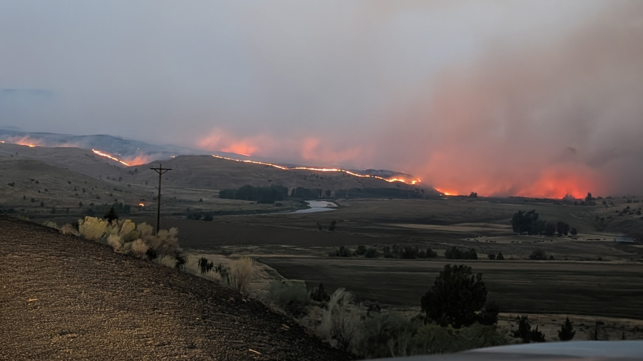 Rain soaks Central Oregon but officials say wildfire threats loom ...